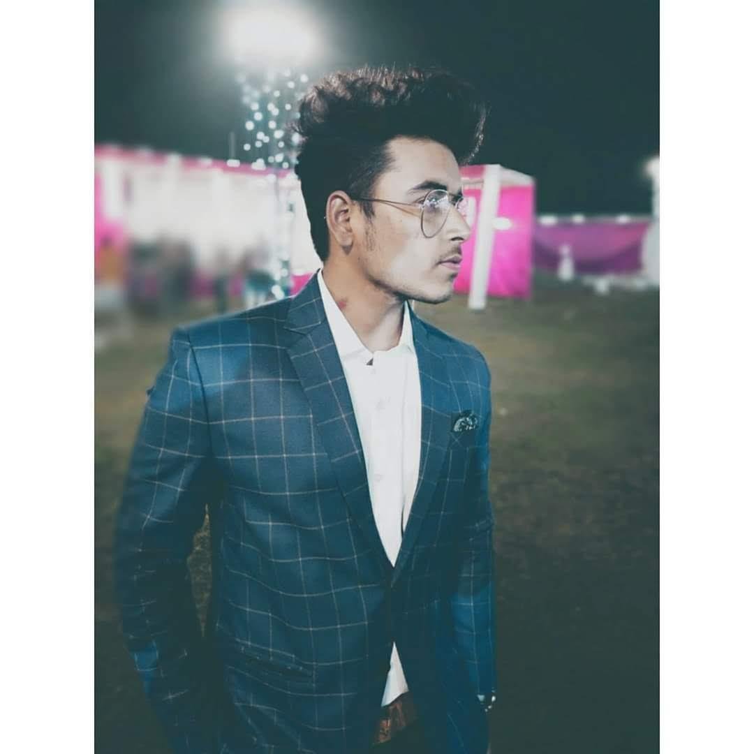 Hire NIKHIL RAI for your business promotion | Findinfluencer.in